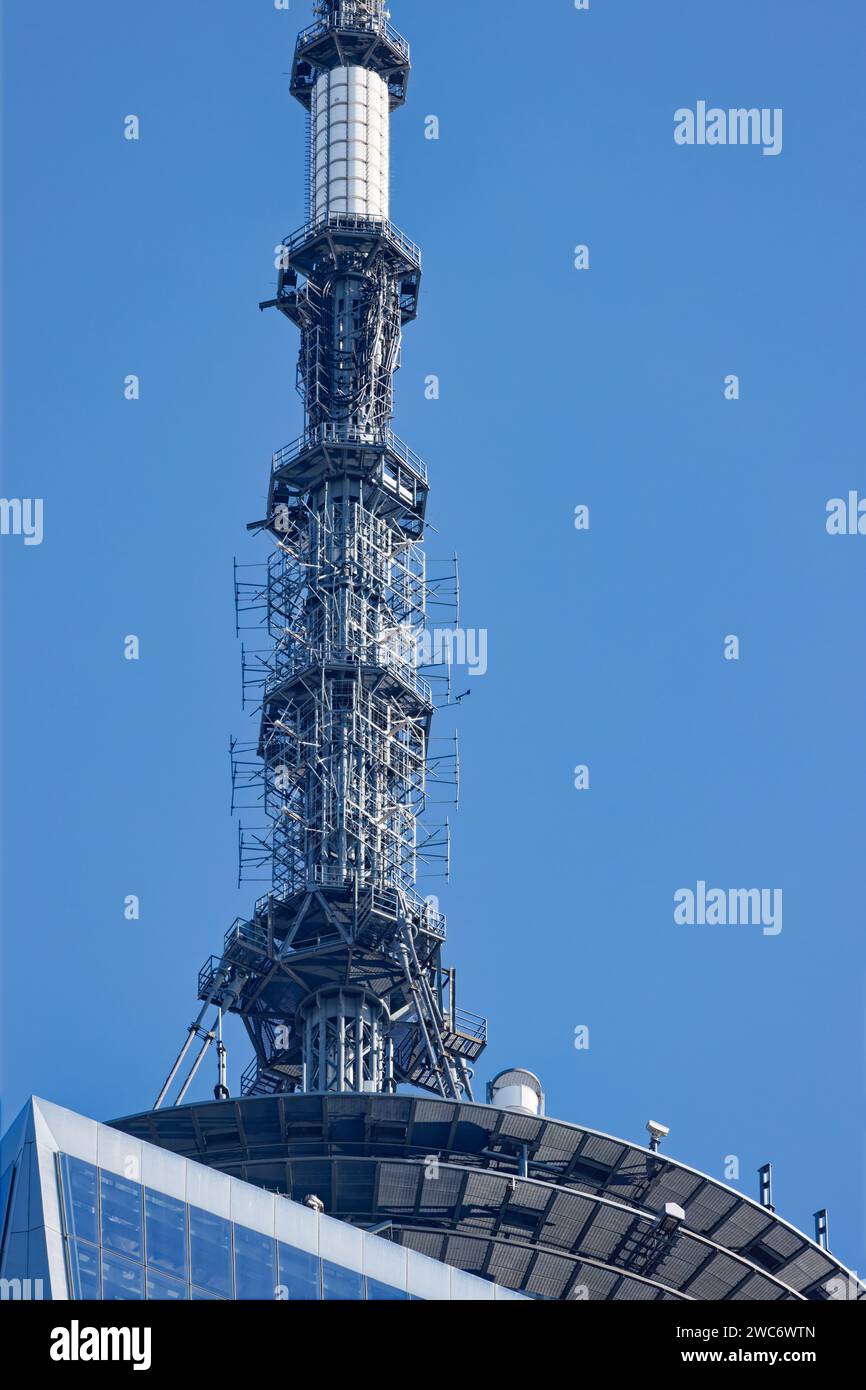 The mast and mechanical spaces push the height of One World Trade ...