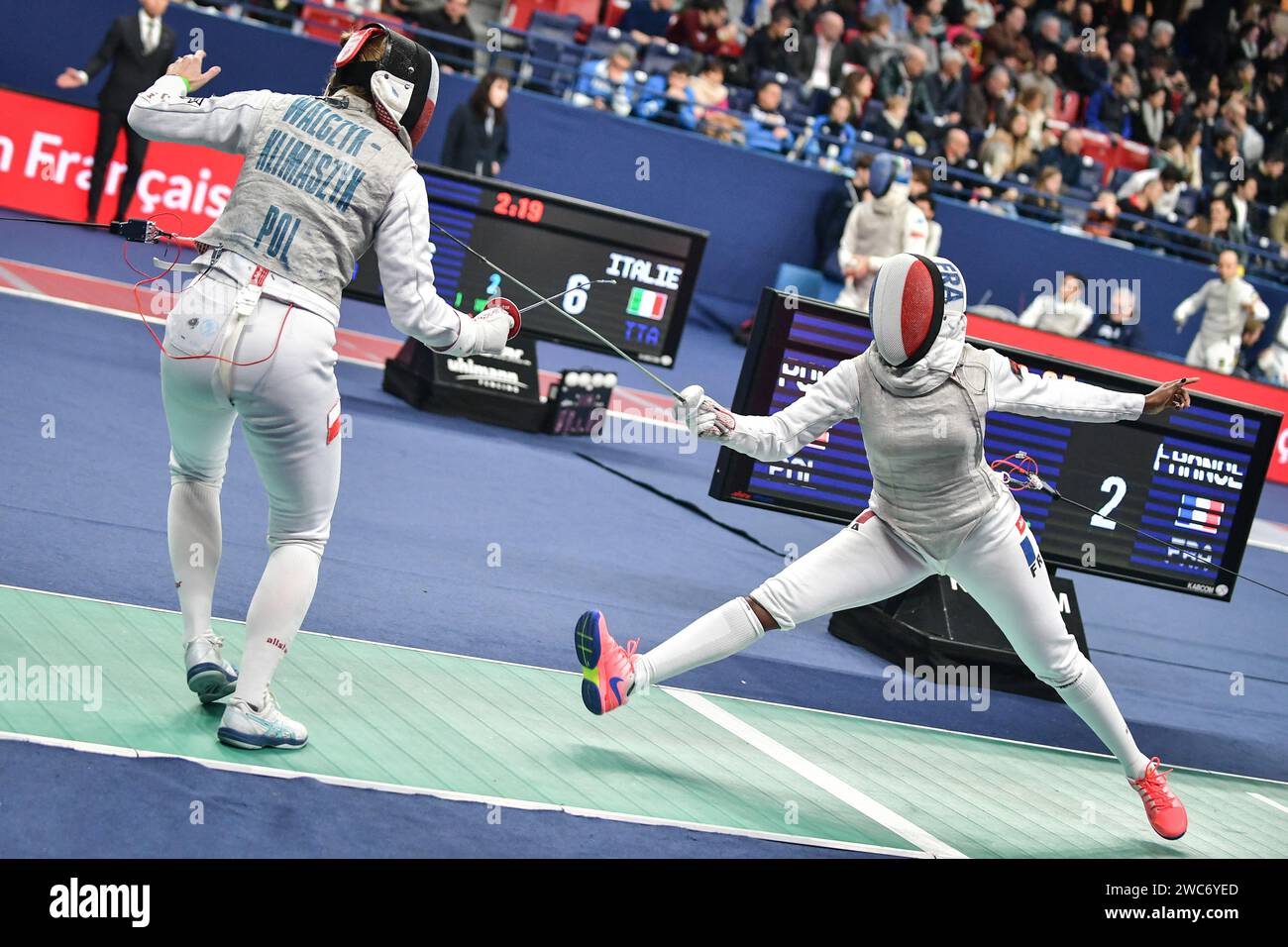 Paris, France. 14th Jan, 2024. France's foilist ANITA BLAZE (R ...