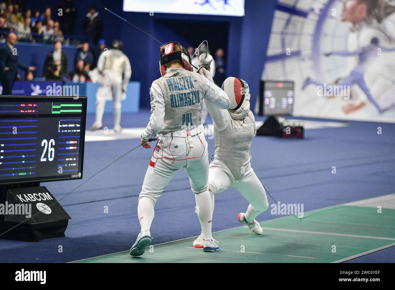 Paris, France. 14th Jan, 2024. France's foilist PAULINE RANVIER (R ...