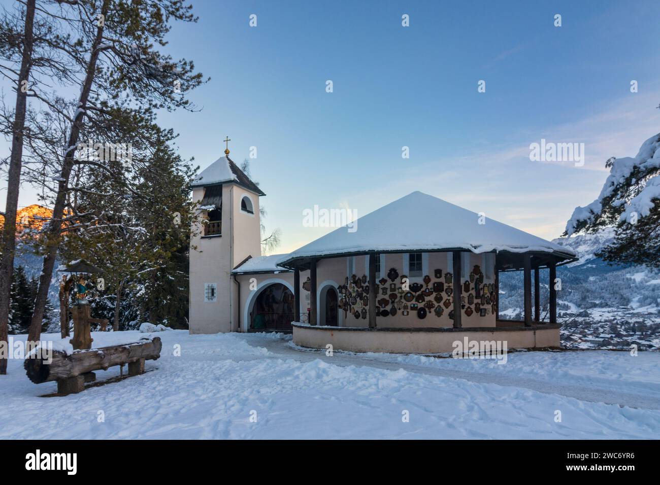 Garmisch-Partenkirchen: chapel Kriegergedächtniskapelle in Oberbayern ...