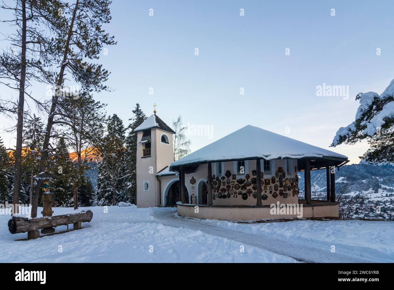 Garmisch-Partenkirchen: chapel Kriegergedächtniskapelle in Oberbayern ...