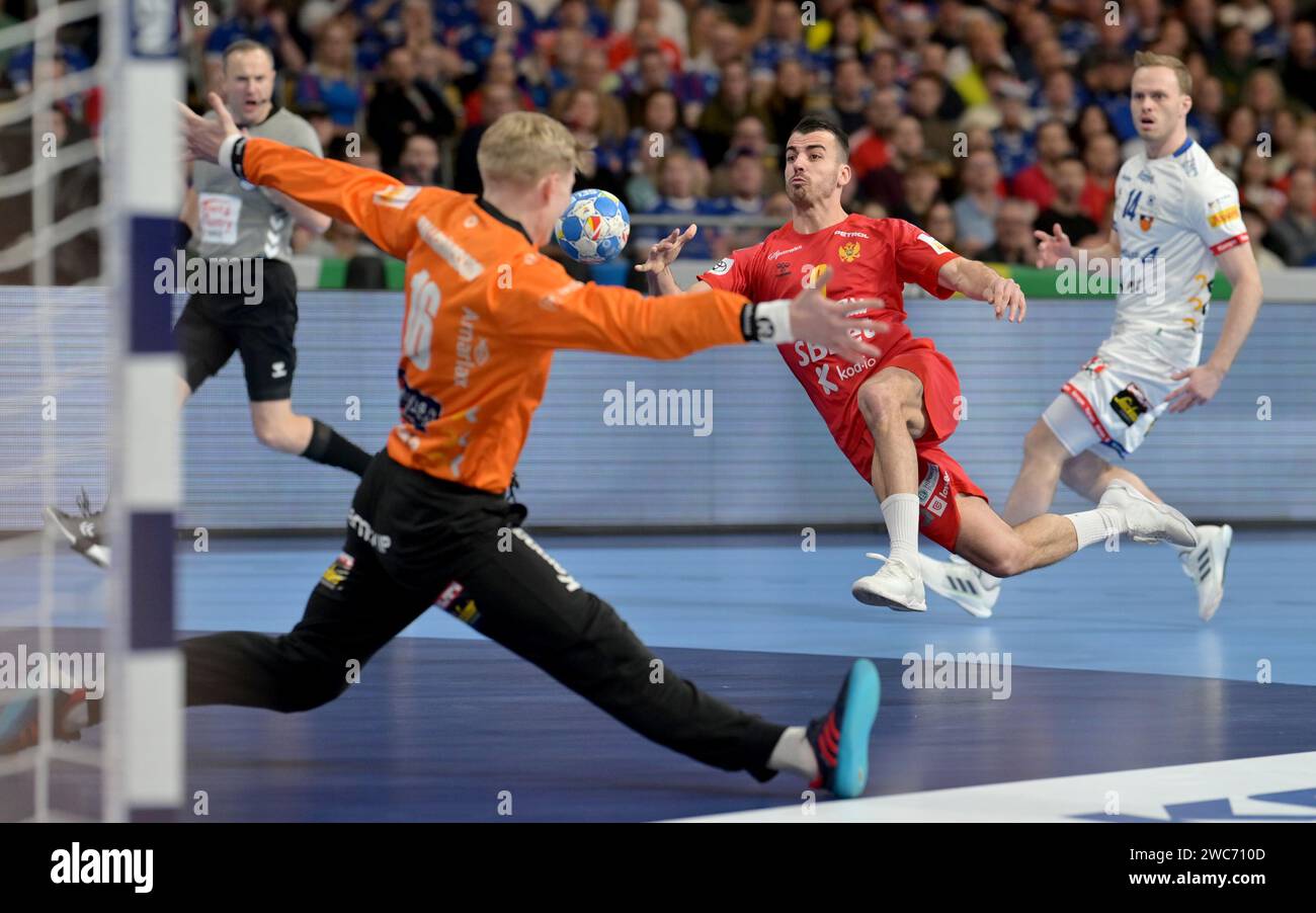 Viktor hallgrimsson handball hi-res stock photography and images - Alamy