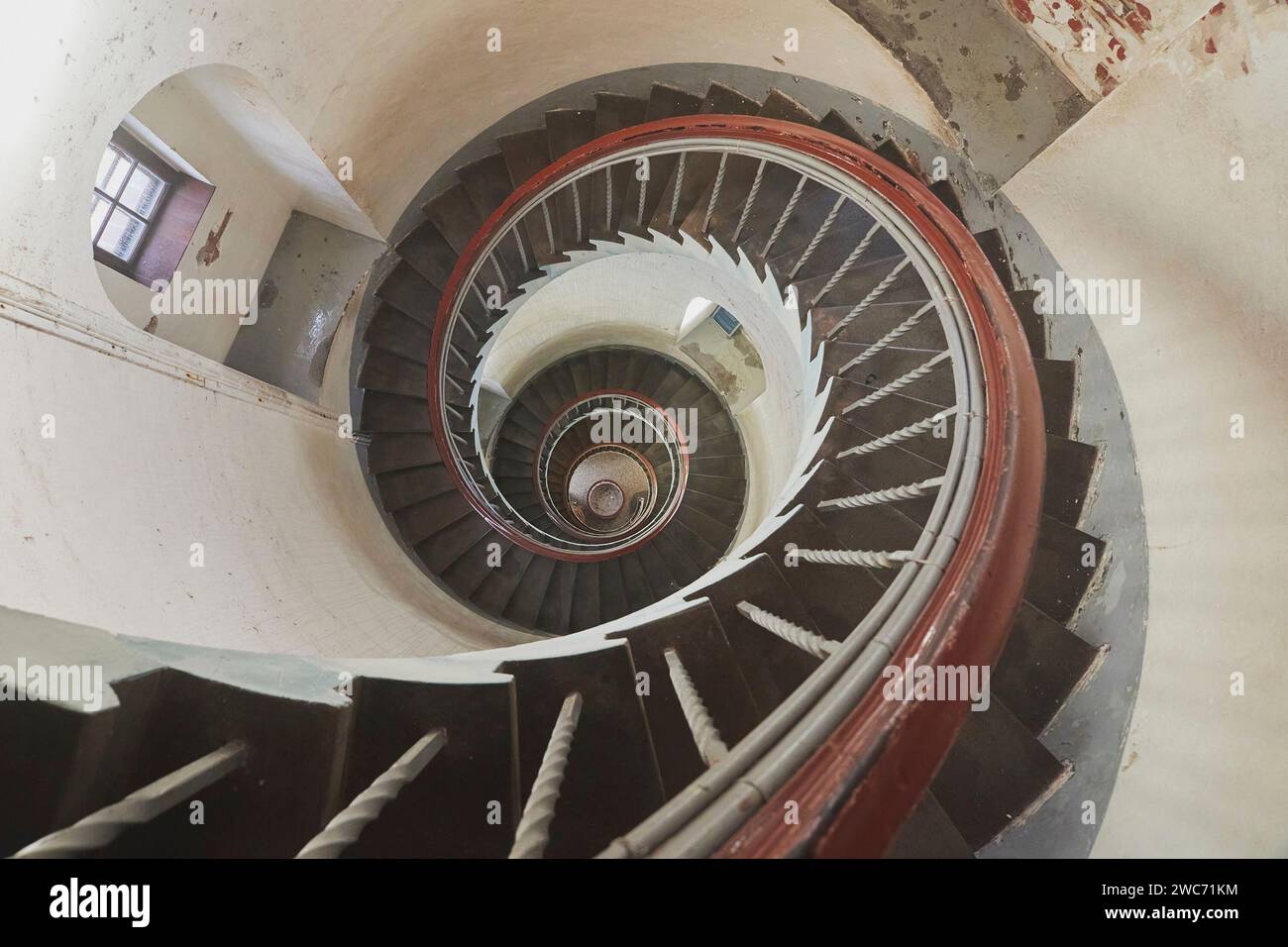 Vintage stair railing hi-res stock photography and images - Alamy