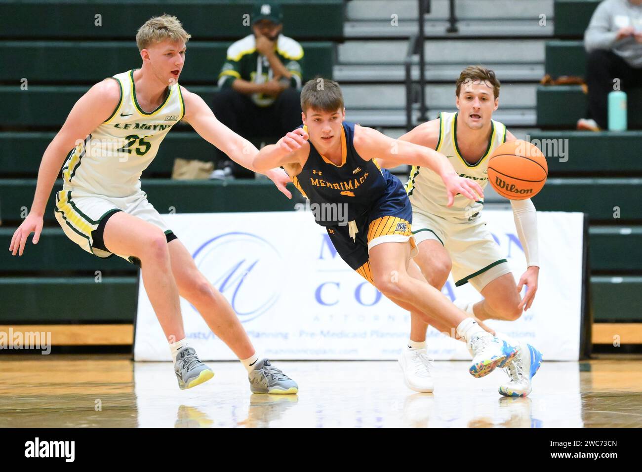 Syracuse, NY, USA. 13th Jan, 2024. Le Moyne Dolphins forward Nate Fouts ...