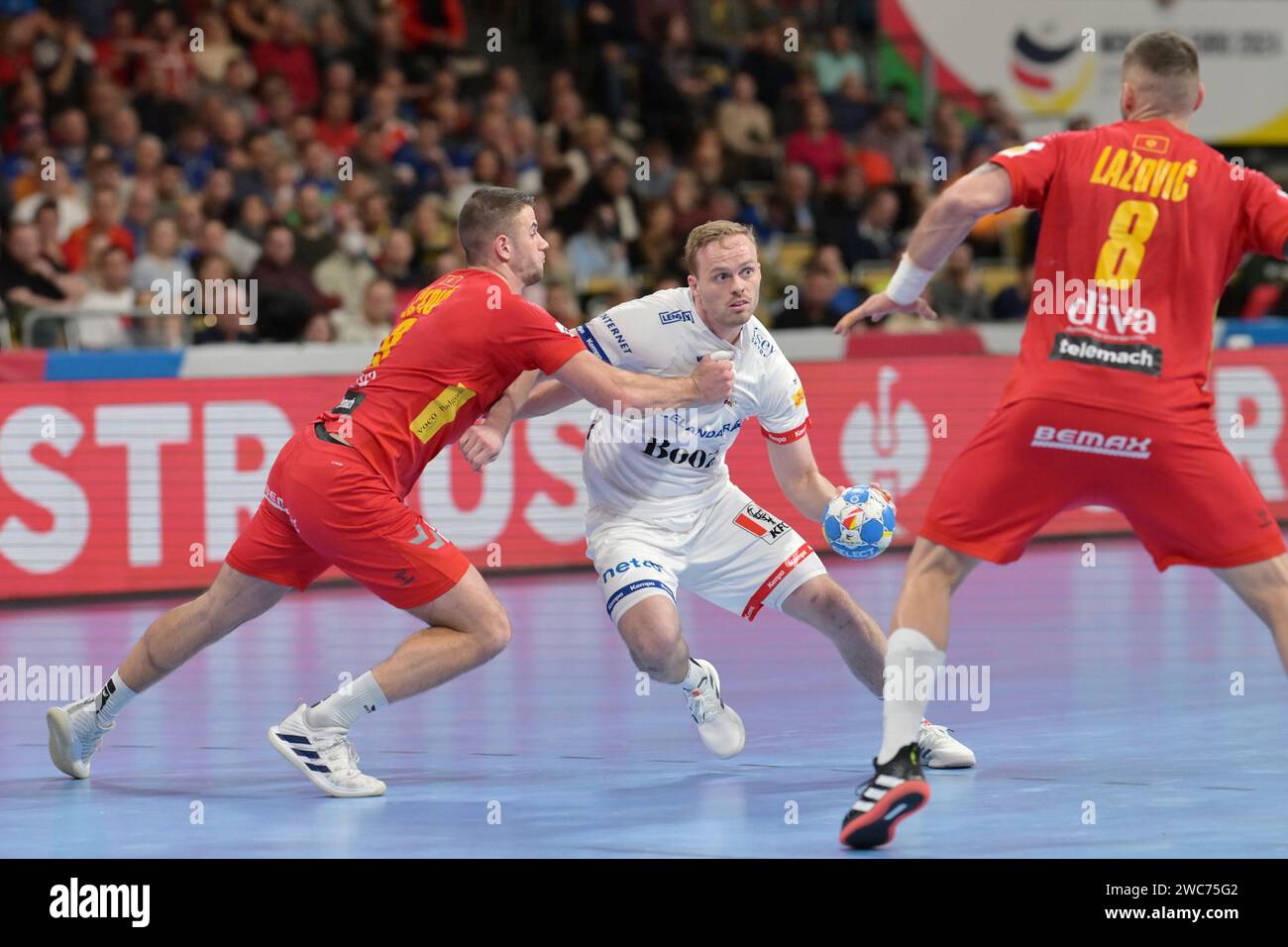 Vuk lazovic handball hi-res stock photography and images - Alamy