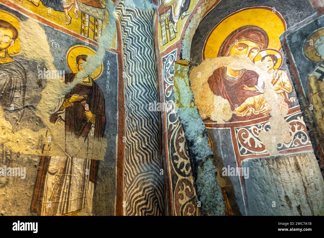 Cave churches cappadocia hi-res stock photography and images - Alamy