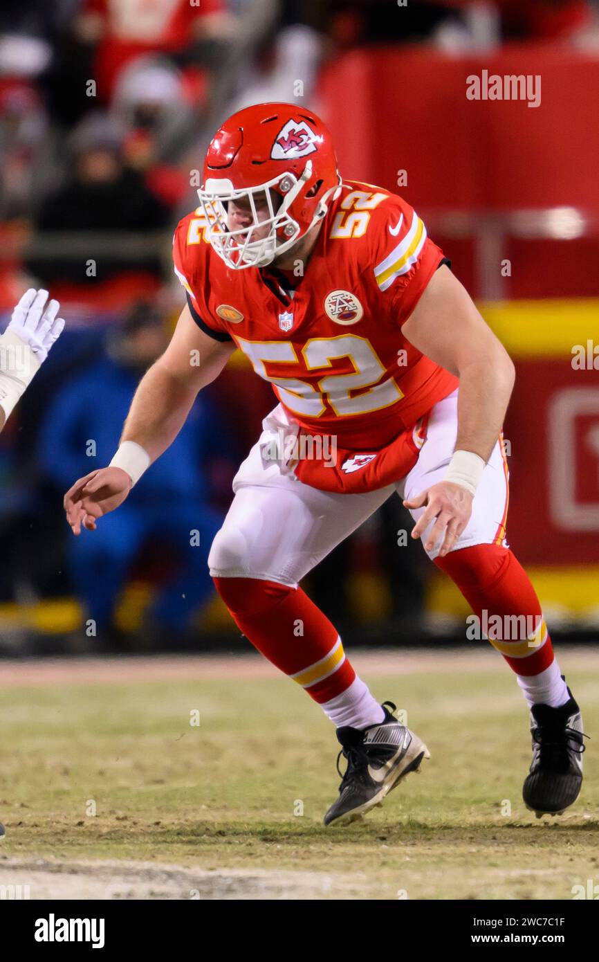 Kansas City Chiefs center Creed Humphrey blocks against the Miami ...