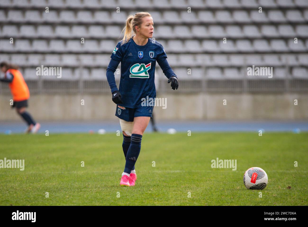 Paris, France. 14th Jan, 2024. Julie Soyer of Paris FC controls the ...