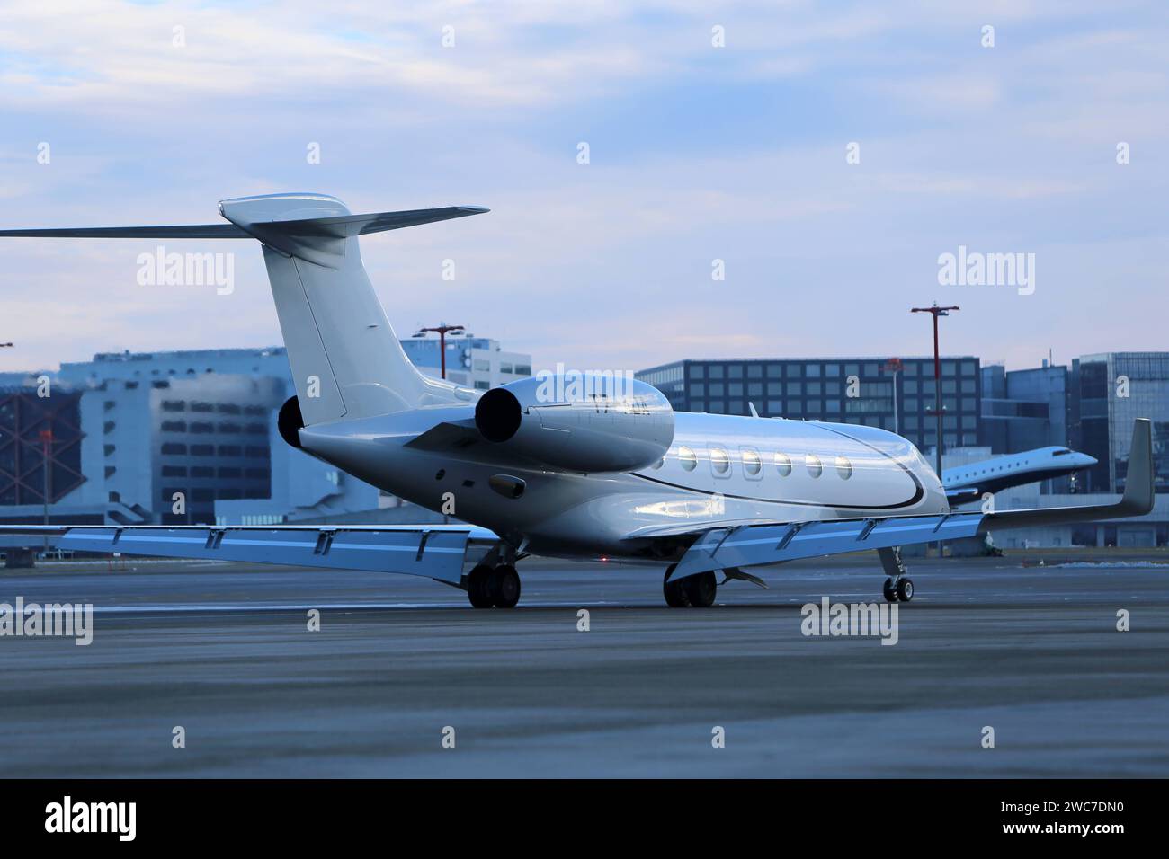 Ein Learjet vom Typ Gulfstream G600 mit der Registrierung T7-ADA nach ...