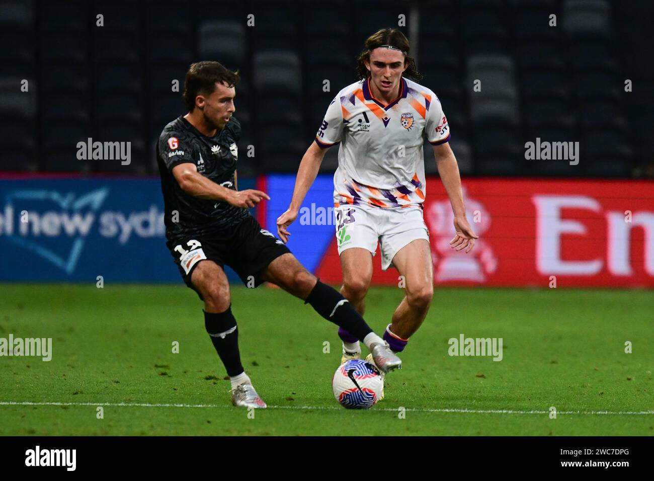 Sam harry sutton hi-res stock photography and images - Alamy