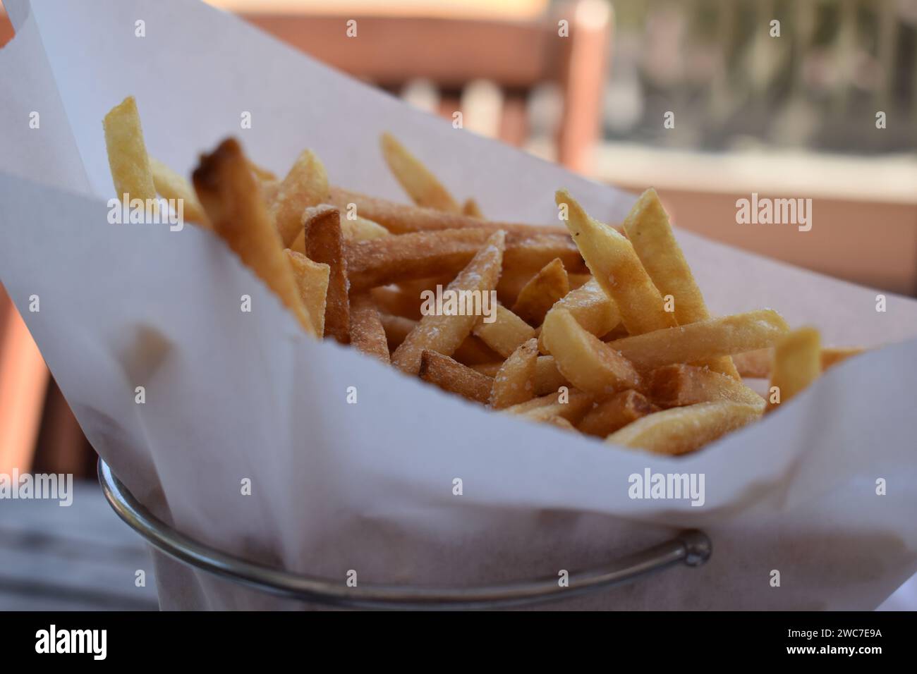 Restaurant presented fries hi-res stock photography and images - Alamy