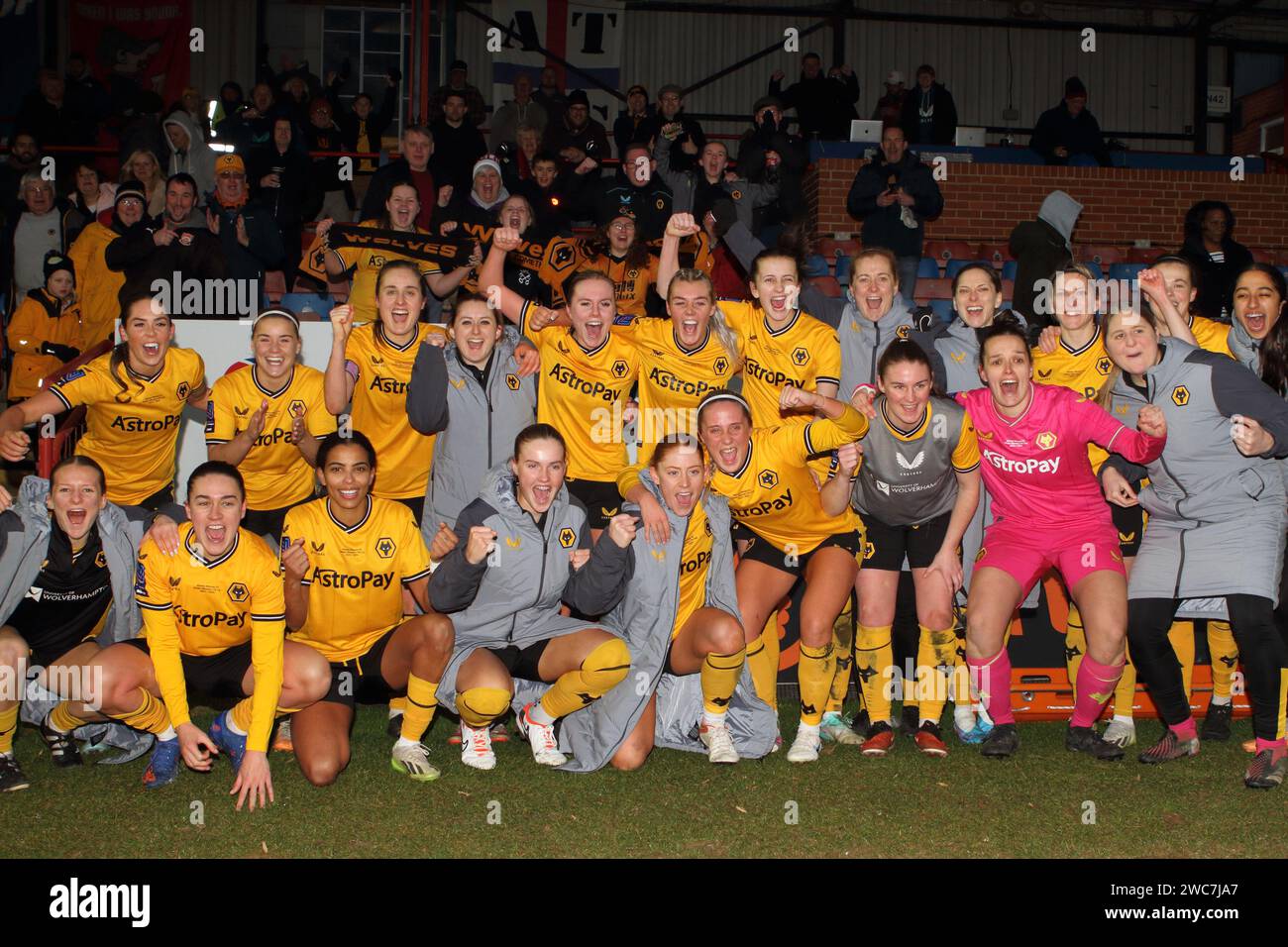Wolves team and squad celebrate winning against Reading Women in Adobe ...