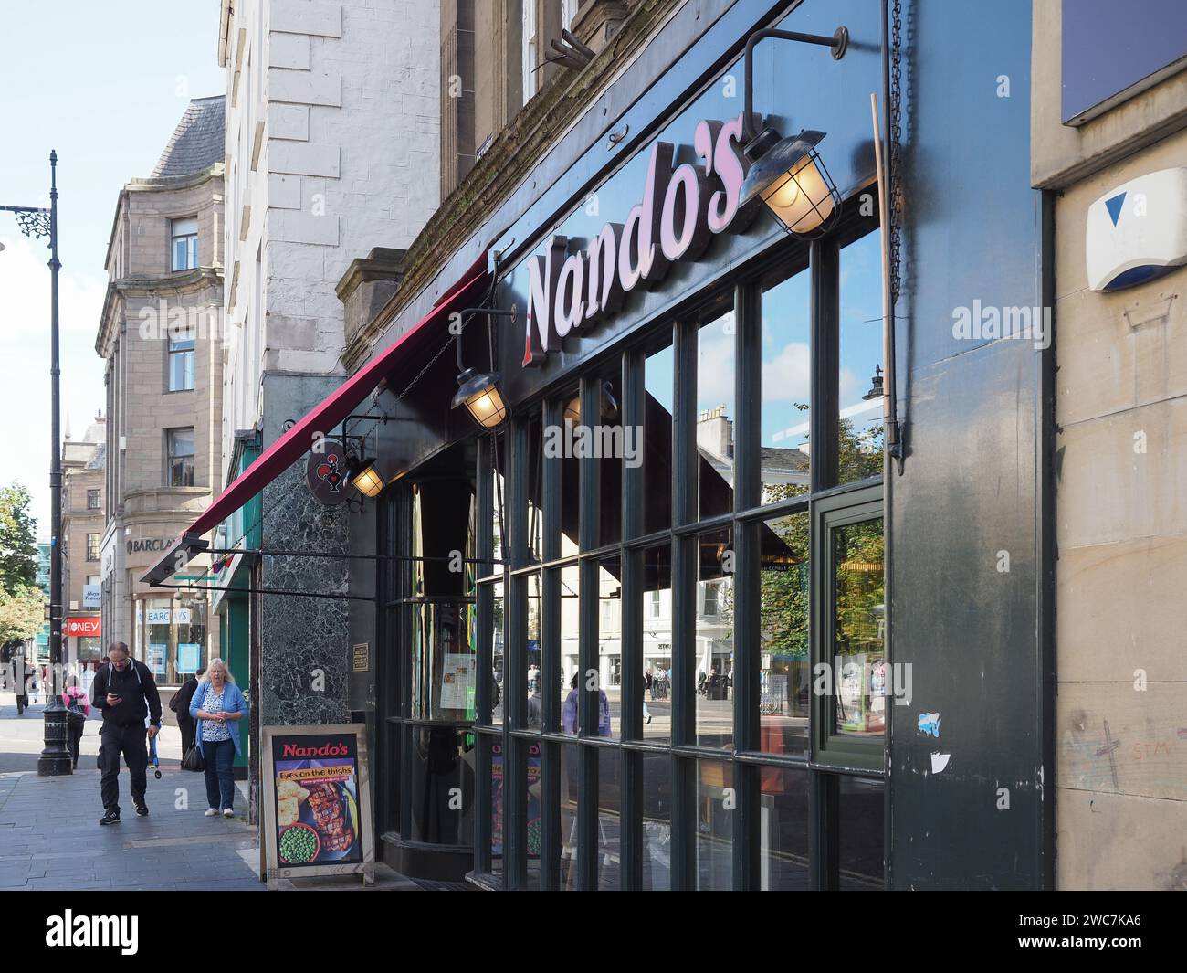 Logo de nandos hi-res stock photography and images - Alamy