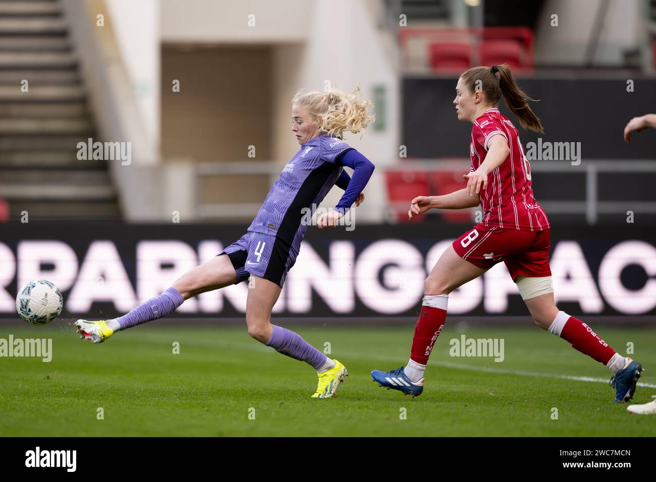 Bristol, UK. 14th January 2024. Grace Fisk of Liverpool during the ...