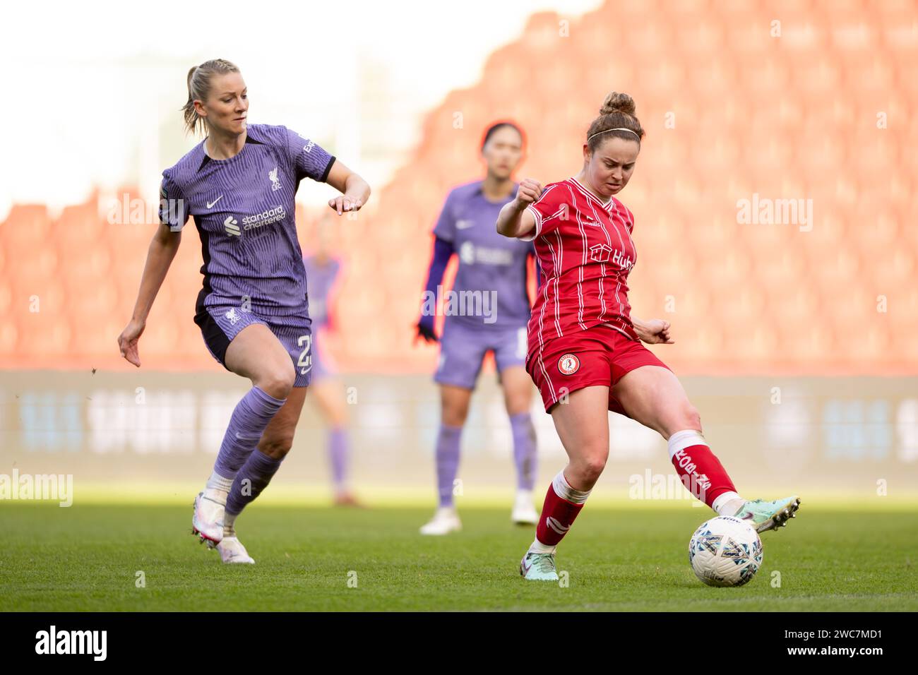 Bristol, UK. 14th January 2024. Emily Syme of Bristol City Women during ...