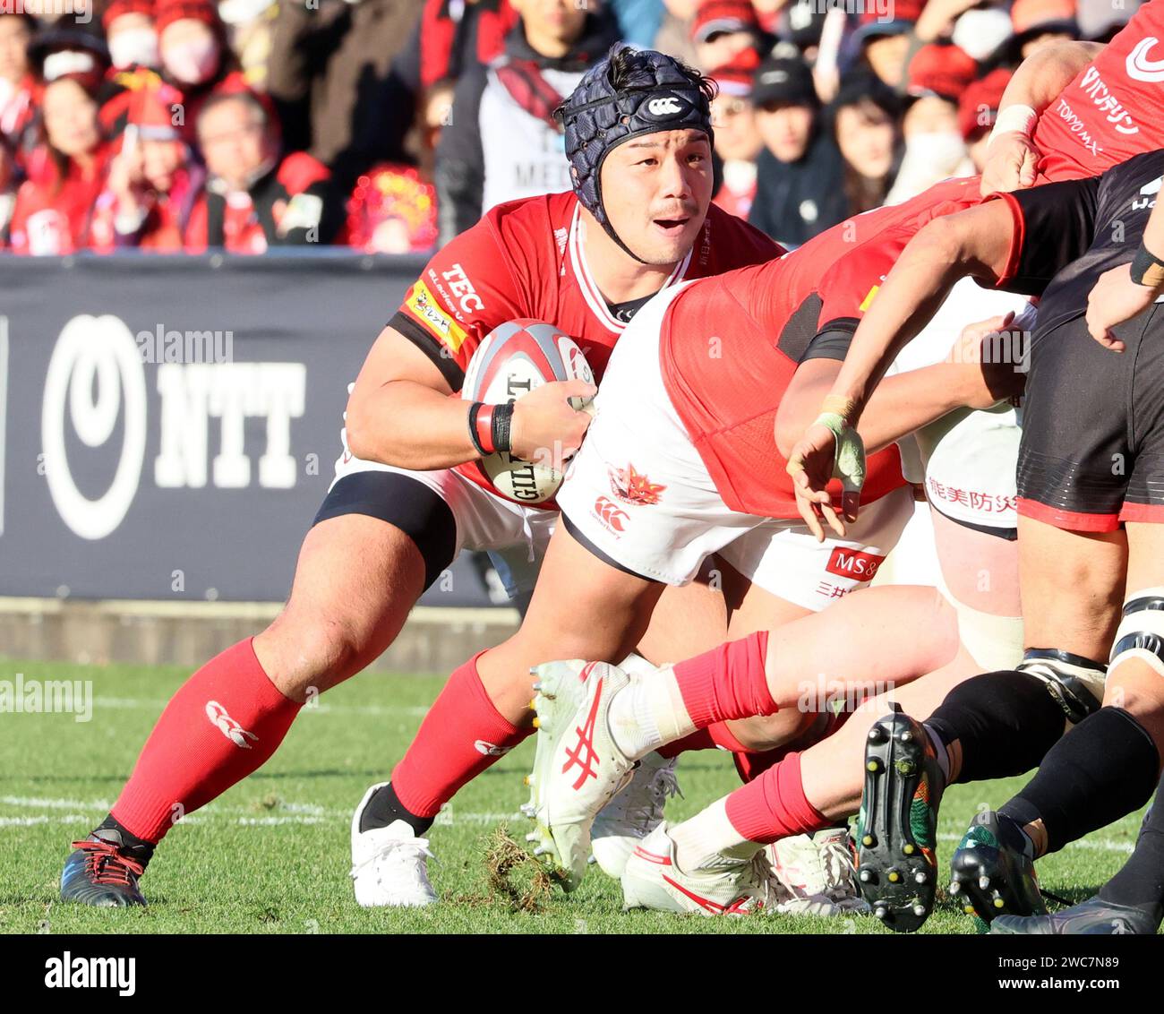 Tokyo, Japan. 14th Jan, 2024. Toshiba Brave Lupus Tokyo hooker Daigo ...