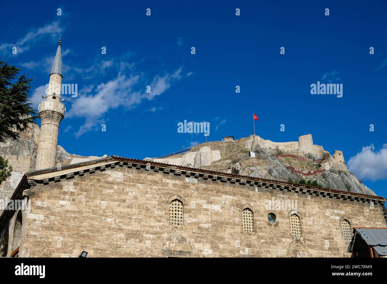 Eski evler ve tokat kalesi hi-res stock photography and images - Alamy