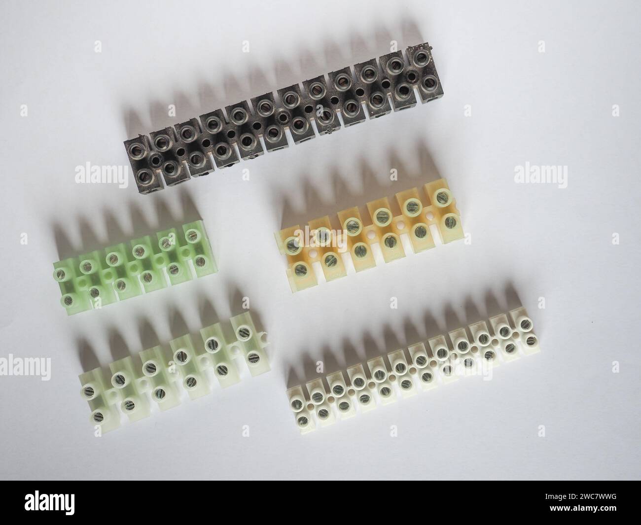 Electrical Terminal Blocks Of Many Sizes And Colors Stock Photo - Alamy