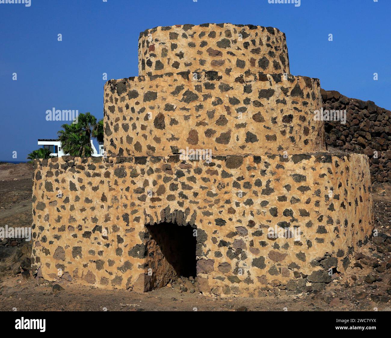 Stone structure hi-res stock photography and images - Alamy