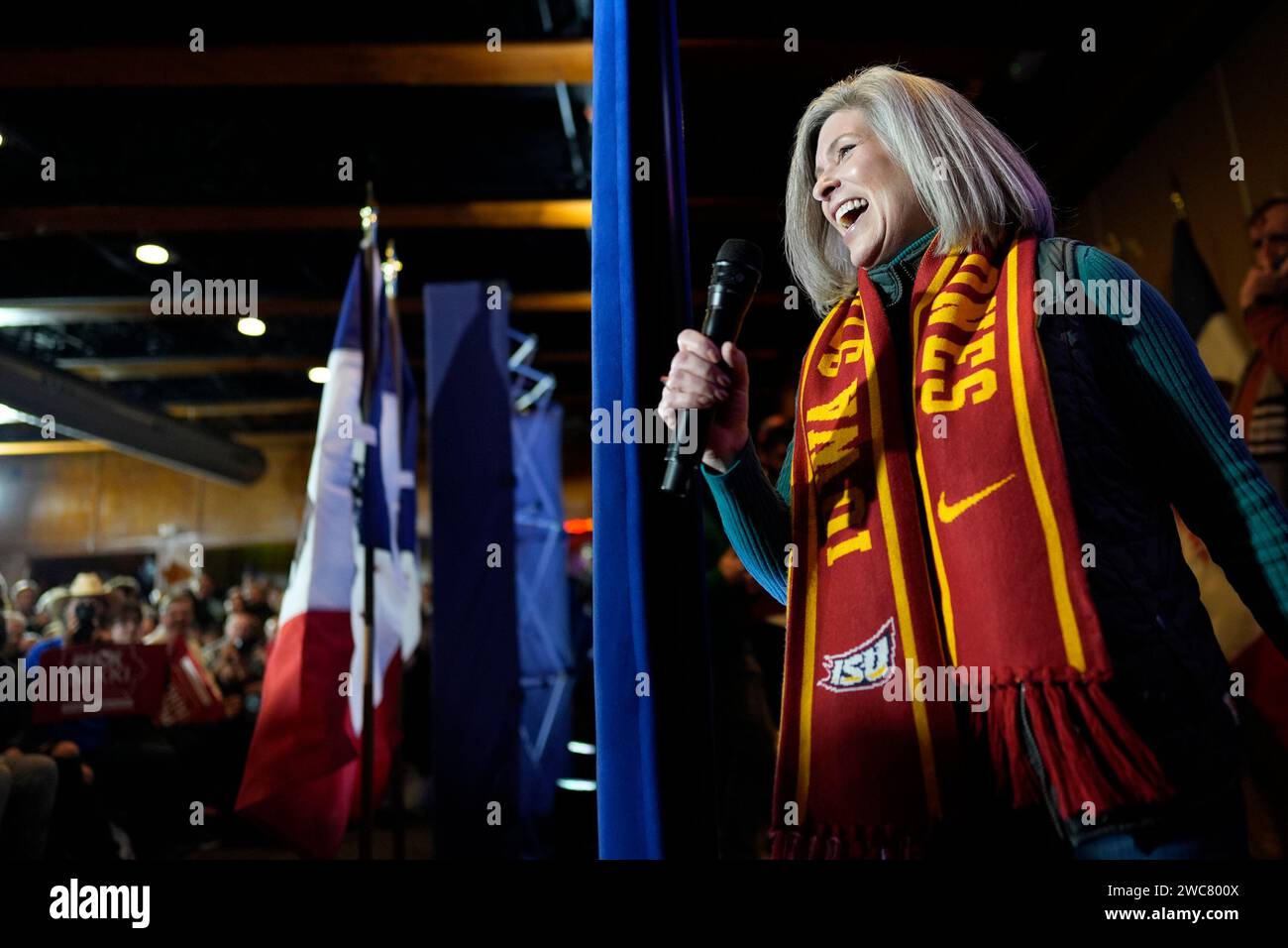 Sen. Joni Ernst, R-Iowa, introduces Republican presidential candidate ...