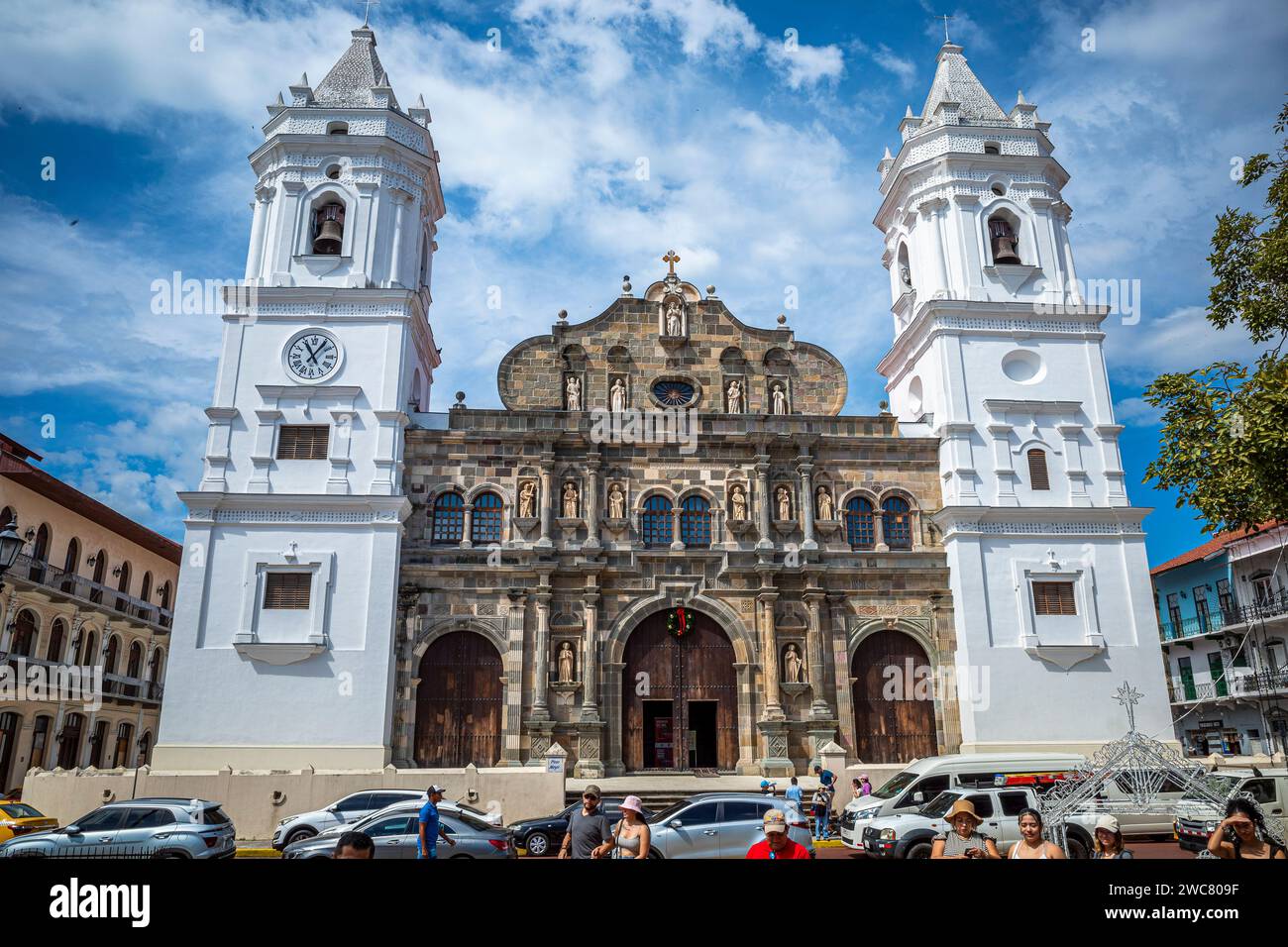 Metropolitan Cathedral of Panama City Santa María la Antigua Casco ...
