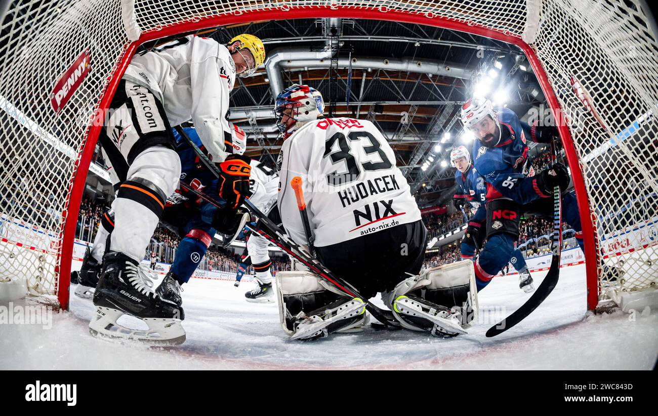 Deutsche eishockey liga 2023 2024 del hi-res stock photography and ...