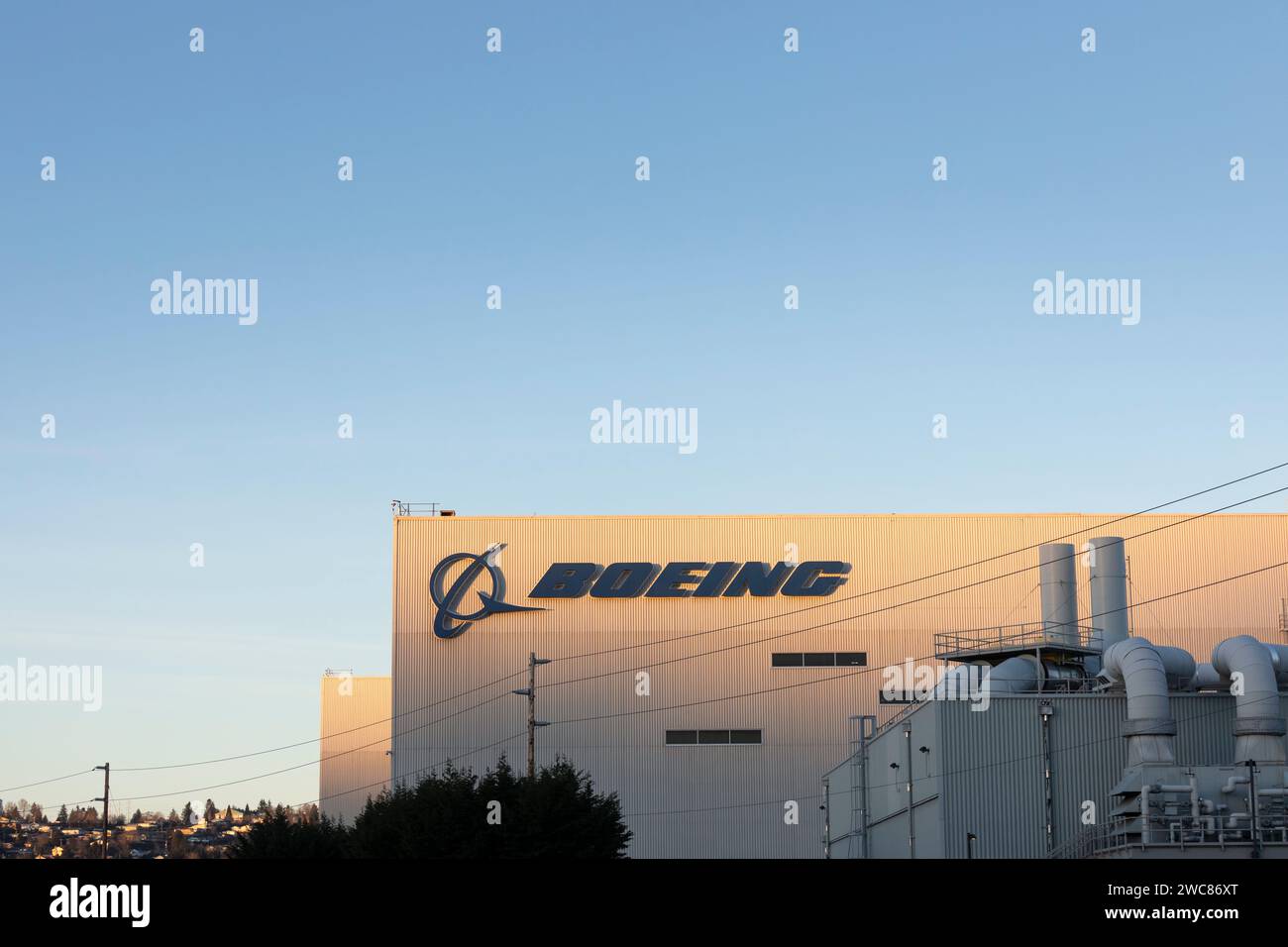 Renton, Washington, USA. 14th January, 2024. The sun rises over the ...