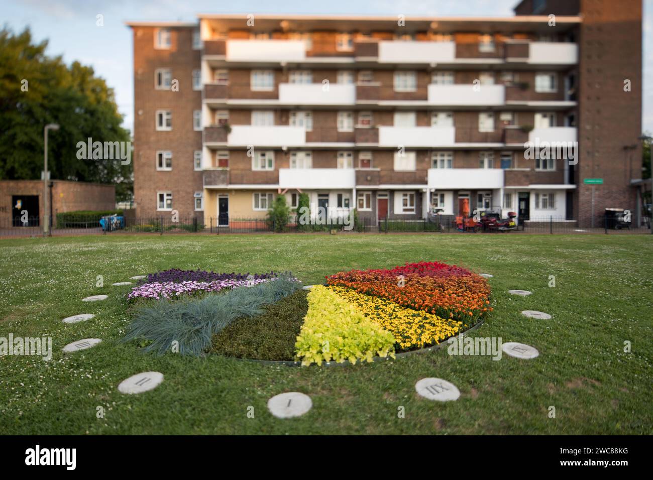 Artificial biome hi-res stock photography and images - Alamy