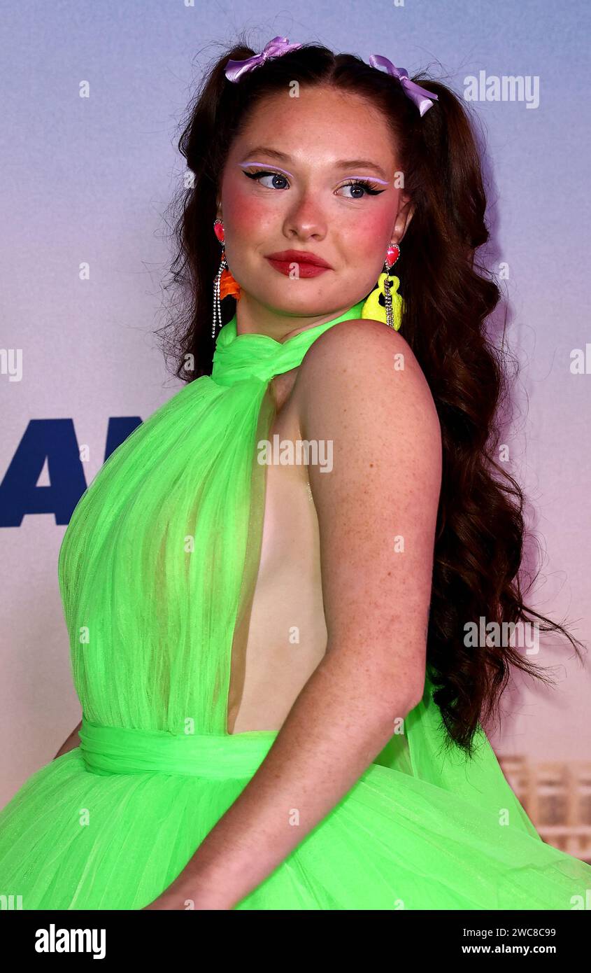 Zoe colletti hi-res stock photography and images - Alamy