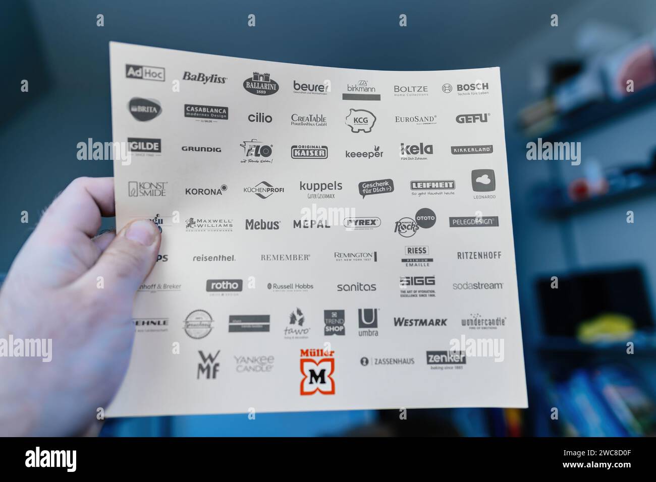 Global brands collage hi-res stock photography and images - Alamy