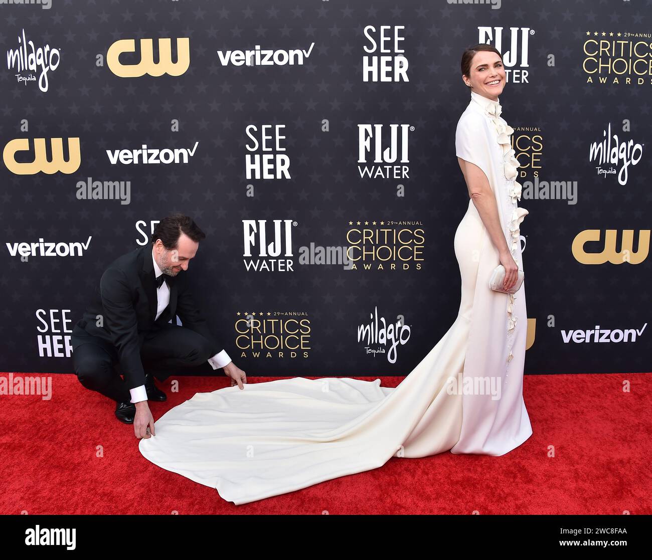 Santa Monica, USA. 14th Jan, 2024. Keri Russell and Matthew Rhys ...