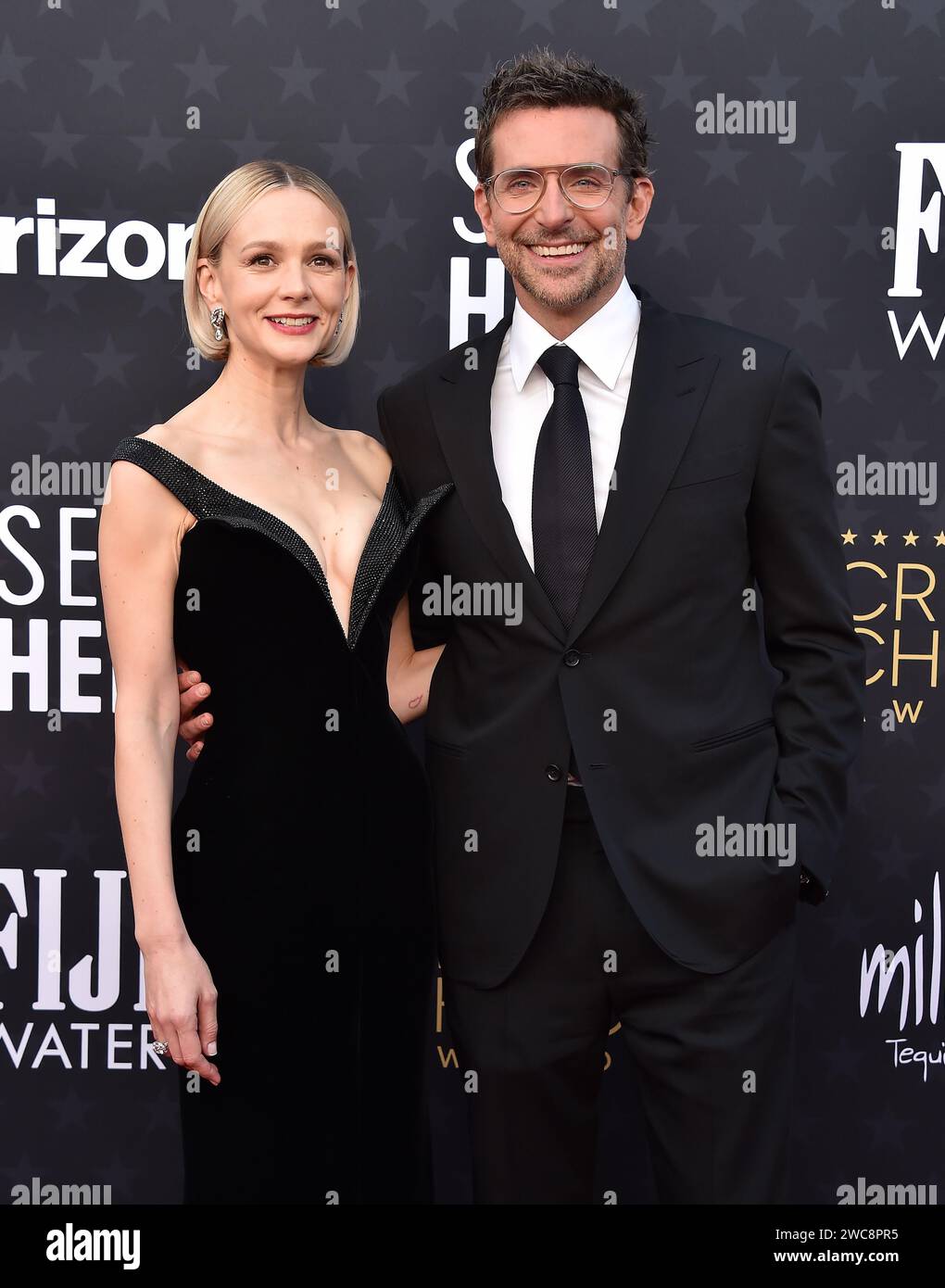 Santa Monica, USA. 14th Jan, 2024. Carey Mulligan and Bradley Cooper ...