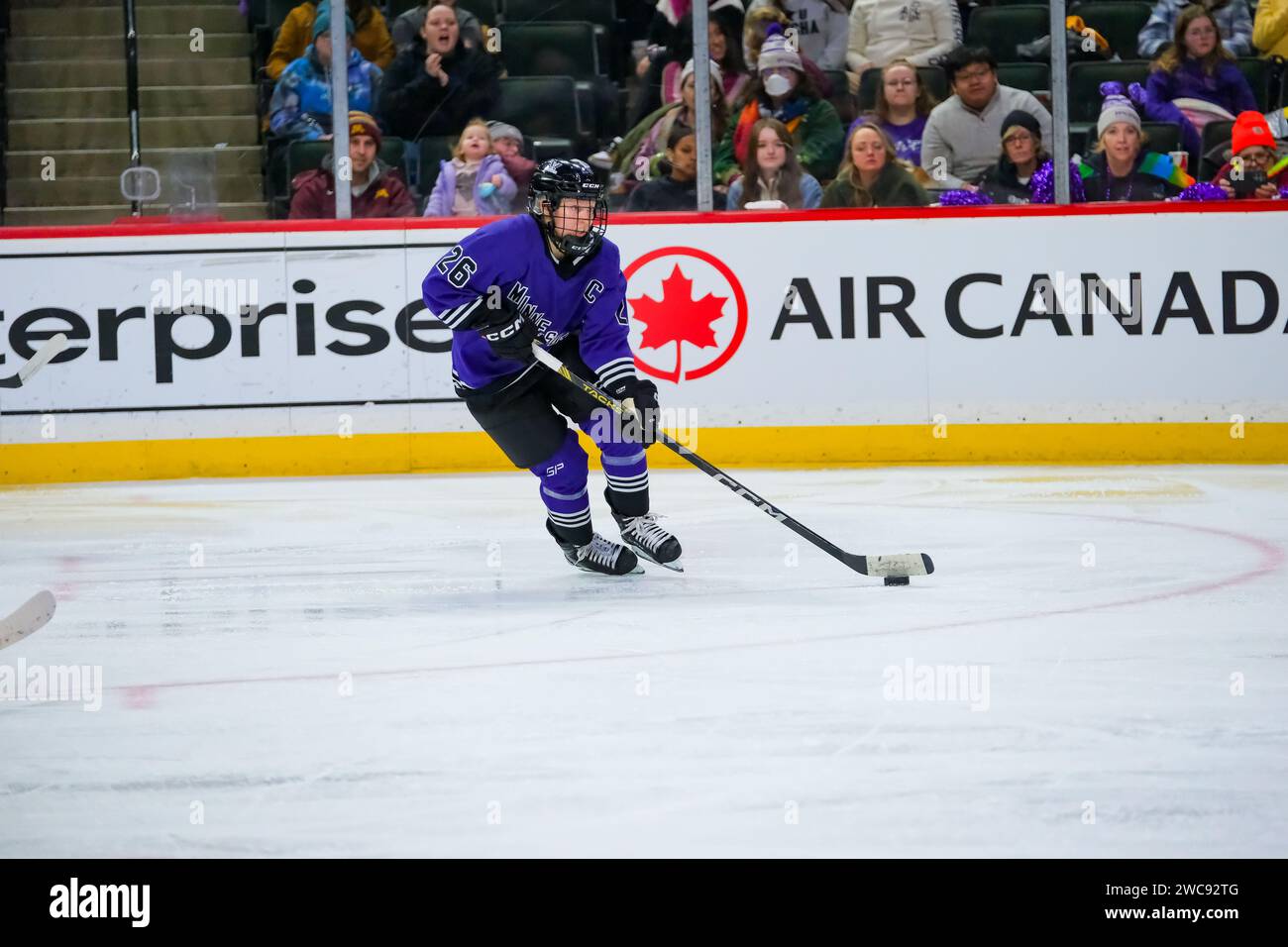 Minneapolis, Minnesota, USA. 14th Jan, 2024. Minnesota Forward KENDALL ...