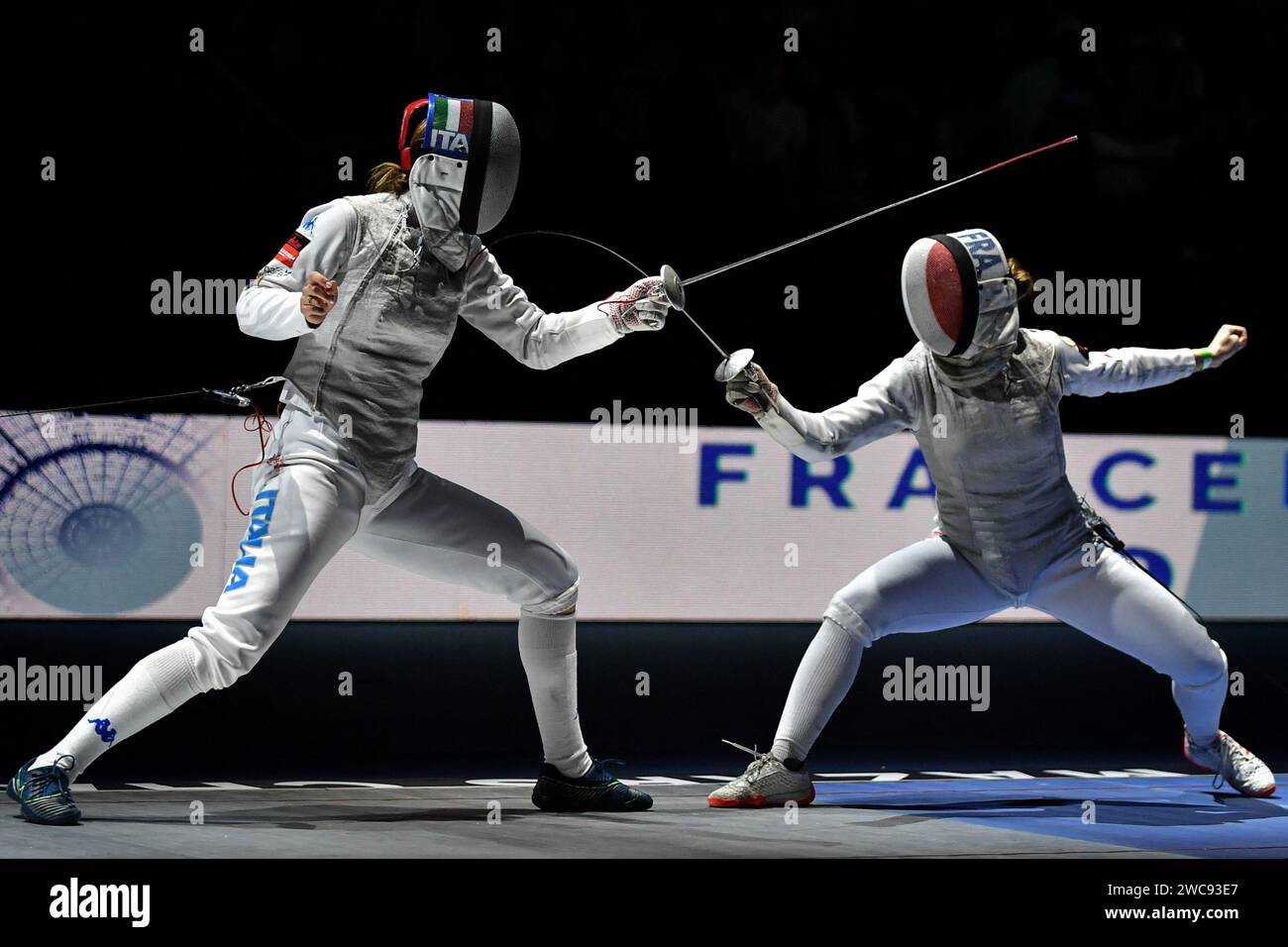 Paris, France. 14th Jan, 2024. France's foilist ANITA BLAZE (R ...