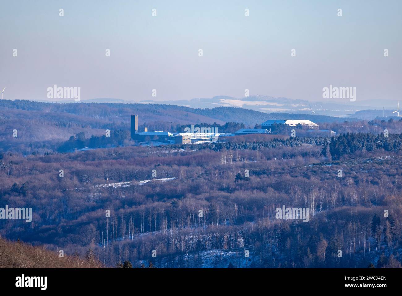Simmerath, Germany. 09th Jan, 2024. View of the lightly snow-covered ...