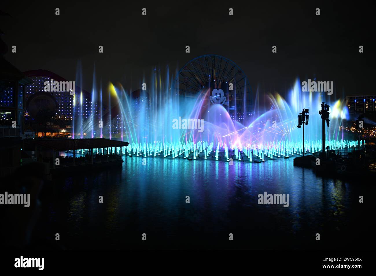 Paradise pier disney hi-res stock photography and images - Alamy