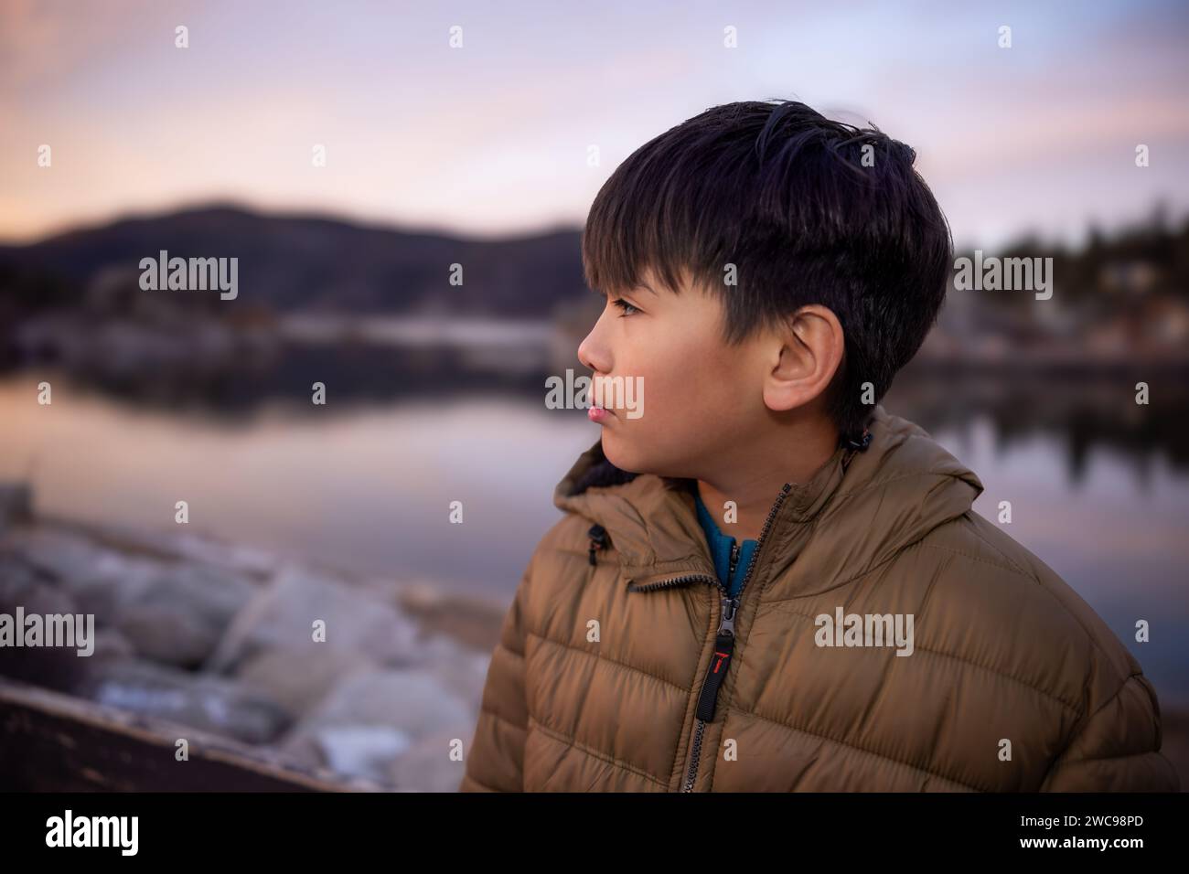 Naturekids hi-res stock photography and images - Alamy