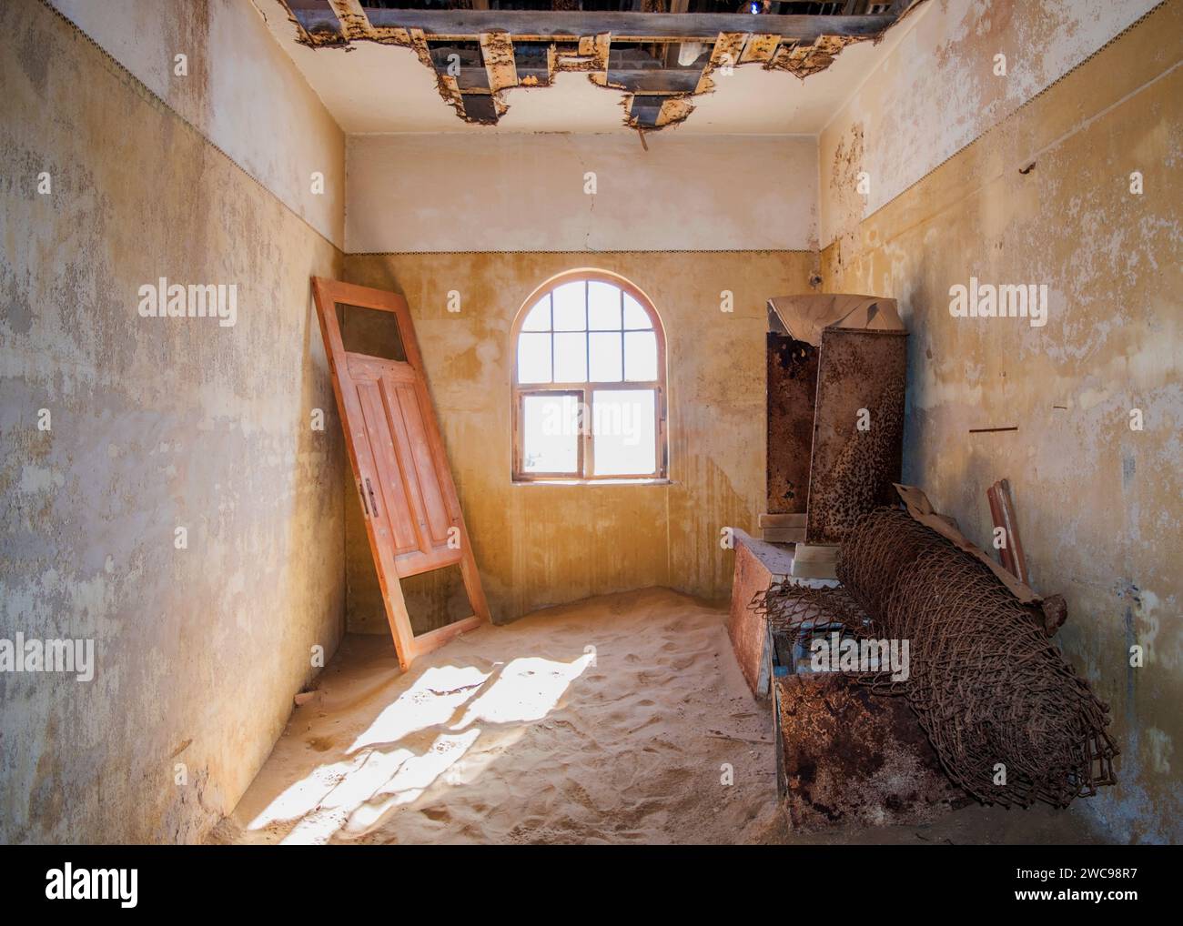 Kolmanskop Ghost Town Namibia Sand-Filled Buildings Former Diamand ...