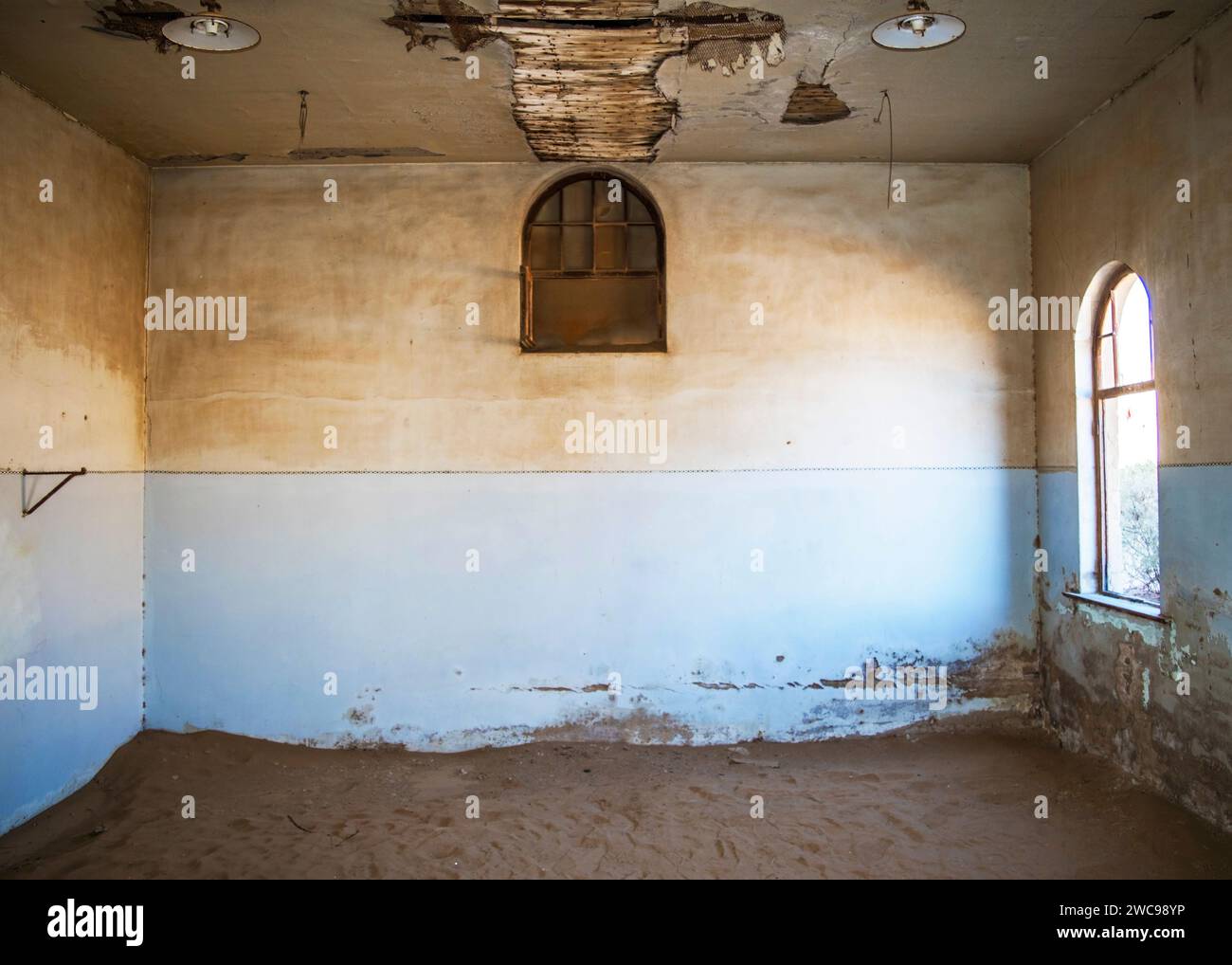 Kolmanskop Ghost Town Namibia Sand-Filled Buildings Former Diamand ...