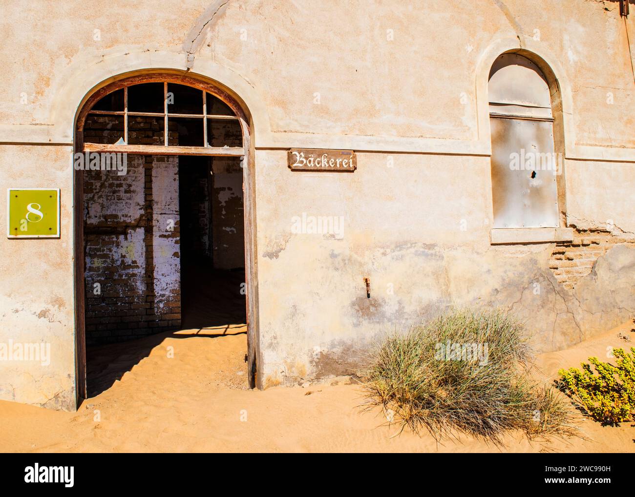 Kolmanskop Ghost Town Namibia Sand-Filled Buildings Former Diamand ...