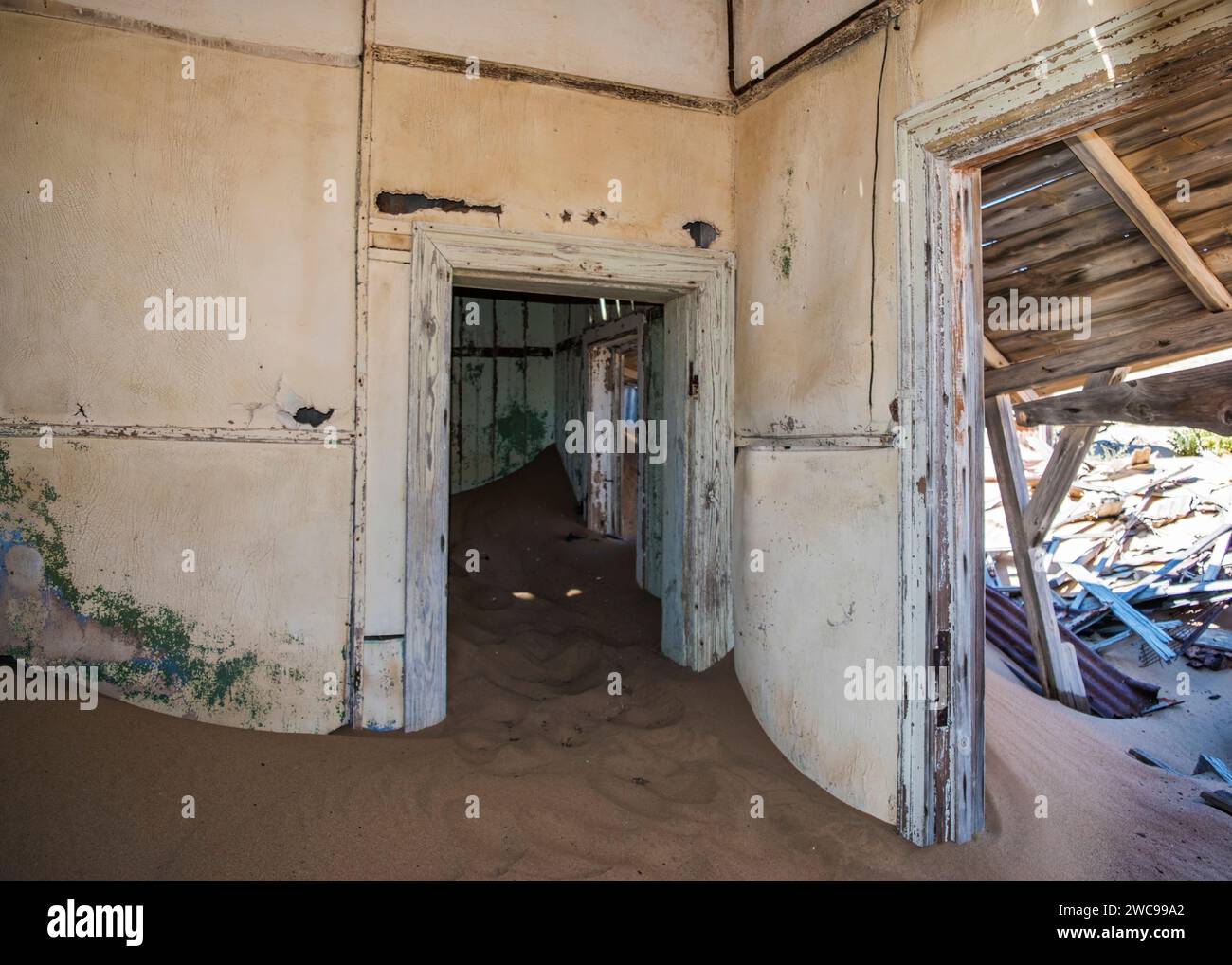 Kolmanskop Ghost Town Namibia Sand-Filled Buildings Former Diamand ...