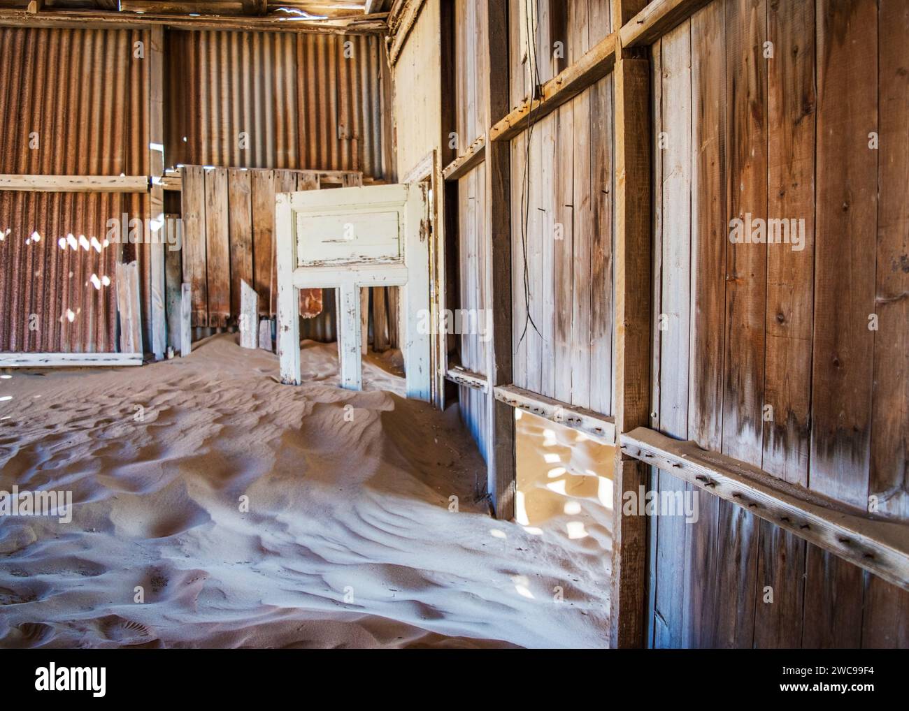 Kolmanskop Ghost Town Namibia Sand-Filled Buildings Former Diamand ...