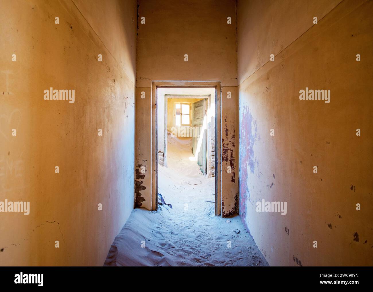 Kolmanskop Ghost Town Namibia Sand-Filled Buildings Former Diamand ...