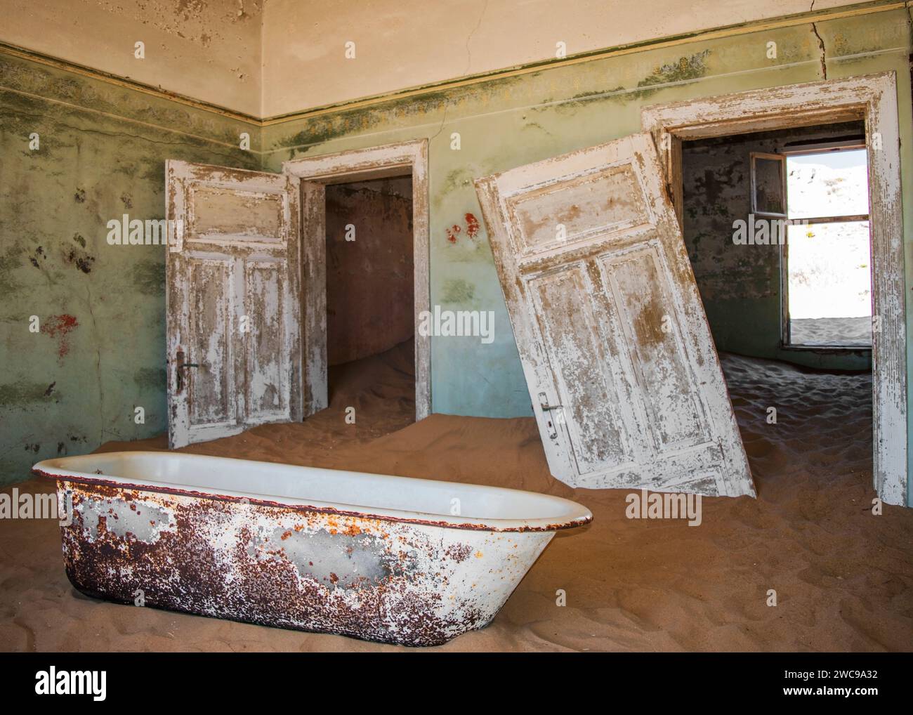 Kolmanskop Ghost Town Namibia Sand-Filled Buildings Former Diamand ...