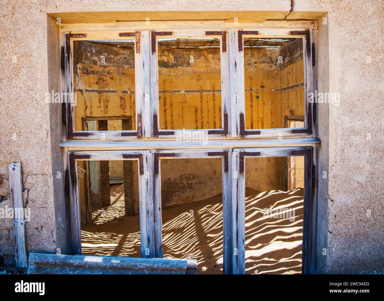 Kolmanskop Ghost Town Namibia Sand-Filled Buildings Former Diamand ...