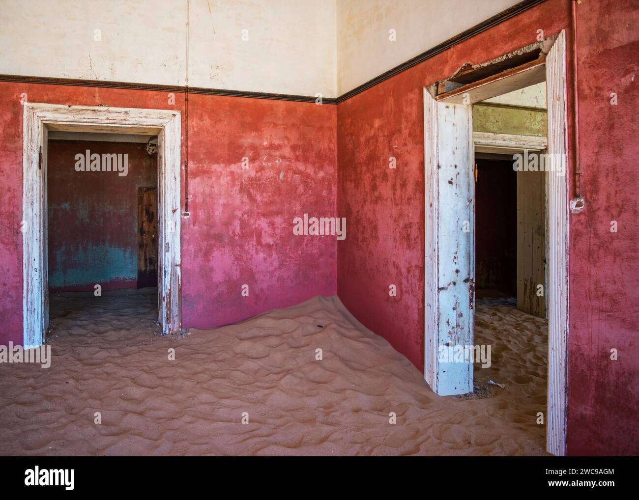 Kolmanskop Ghost Town Namibia Sand-Filled Buildings Former Diamand ...