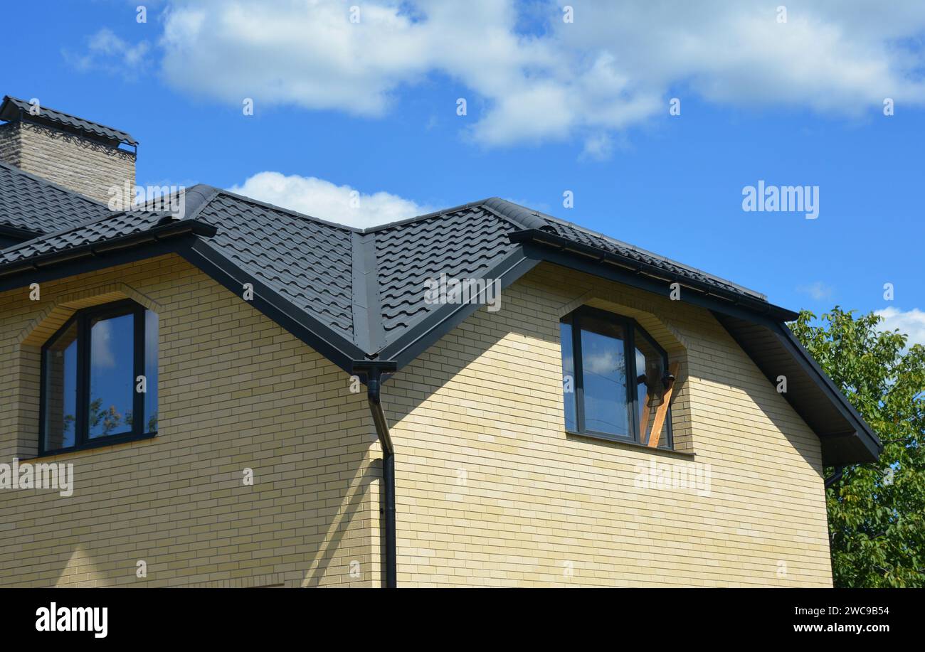 Irregular shapes hi-res stock photography and images - Alamy