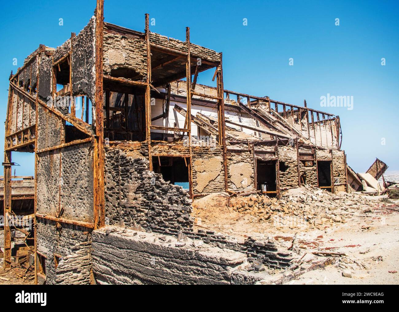 Namibia Elizabeth Bay Diamond Mine Ghost Town Build 1924-1926 Great ...