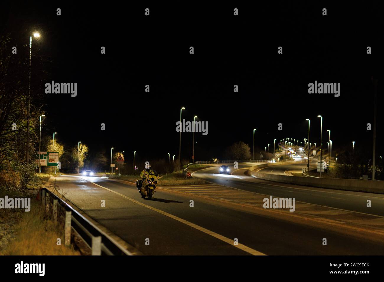 Hirwaun Power, Drax, transport a 700 ton Heavy goods vehicle along with ...