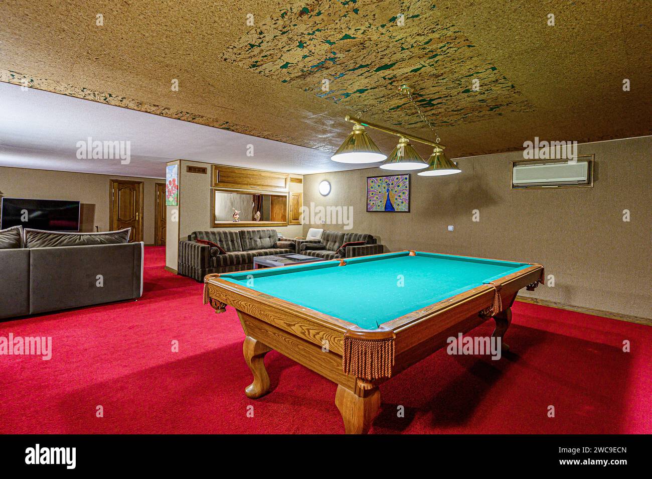 interior apartment room large wooden pool table billiard club Stock ...